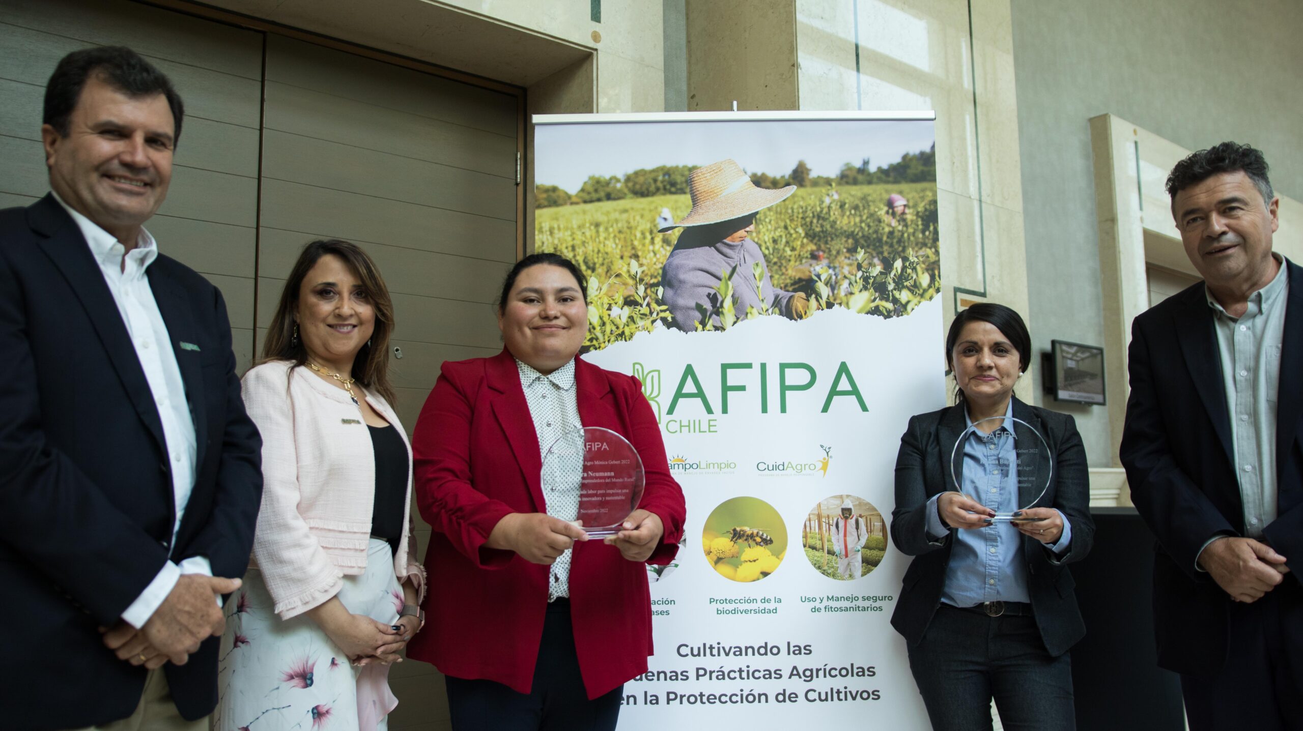 "PREMIO MUJER DEL AGRO MÓNICA GEBERT 2022" - Tour Innovación