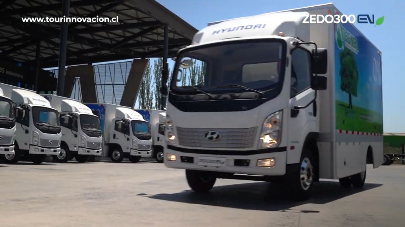 ENTREGA DE PRIMERA FLOTA HYUNDAI ZEDO 300EV - Tour Innovación