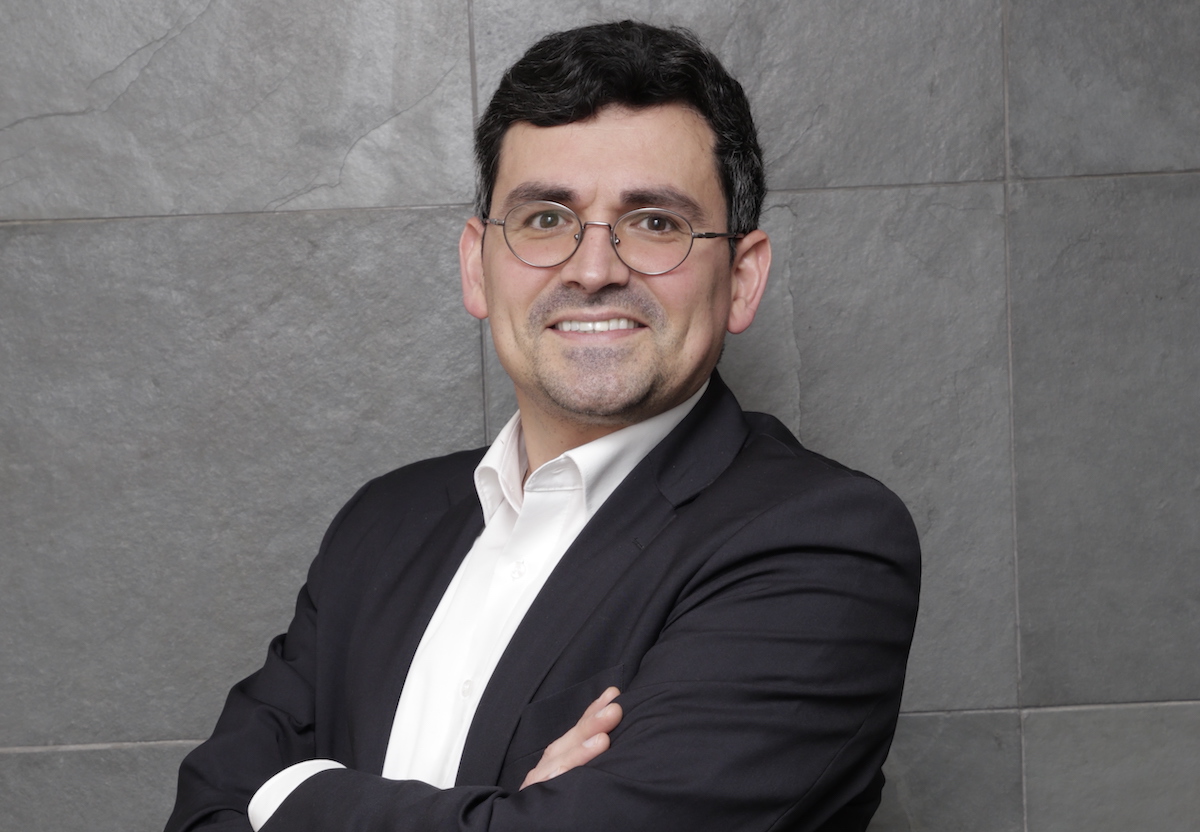 DIGITALIZAR EN CHILE: EDUCAR PARA TRANSFORMAR