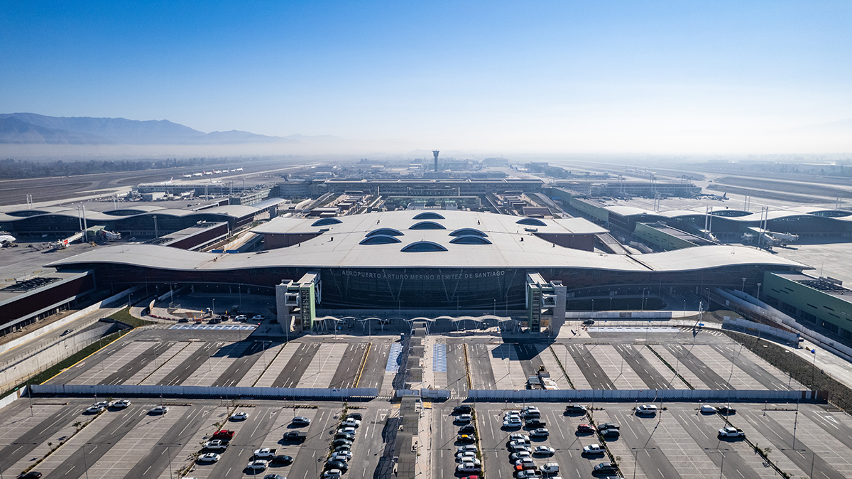 TERMINAL INTERNACIONAL DEL AEROPUERTO DE SANTIAGO