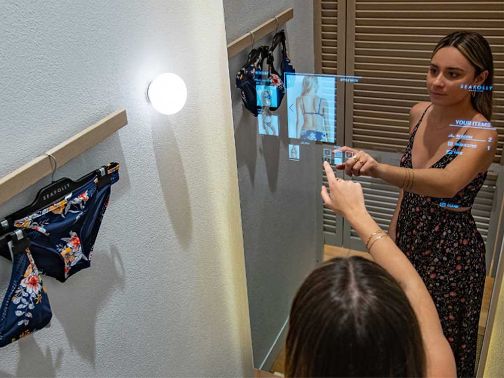 ESPEJOS INTELIGENTES LLEGAN A CHILE PARA INNOVAR LA EXPERIENCIA DEL ...