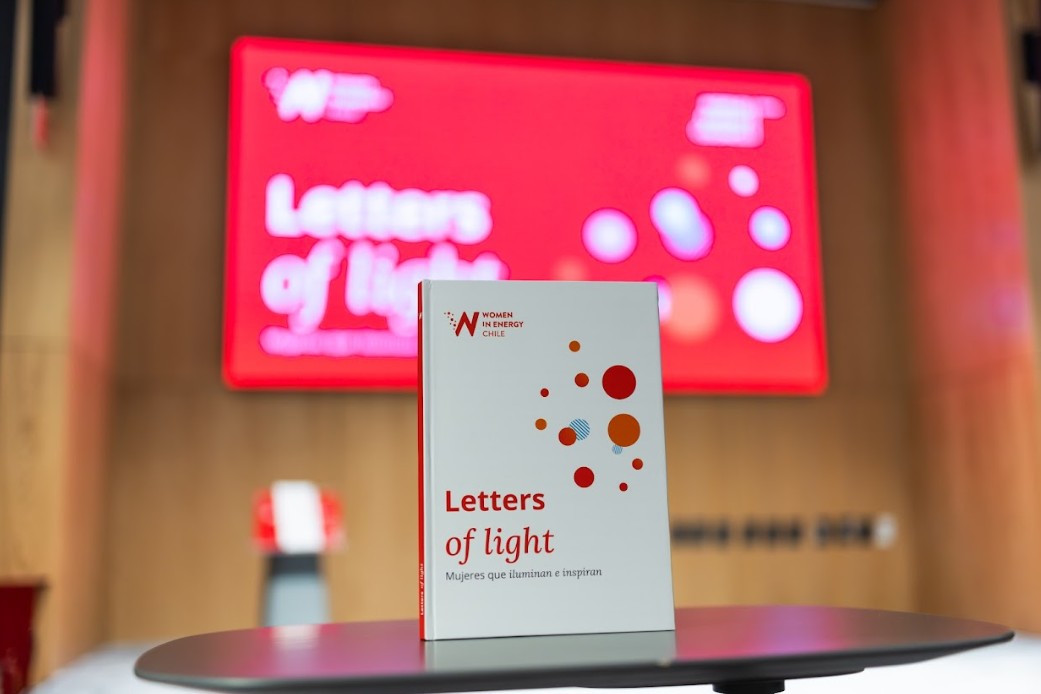 WEC CHILE PRESENTA LETTERS OF LIGHT - Tour Innovación